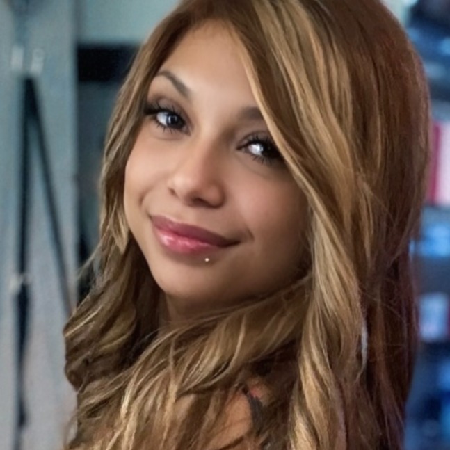 Alexaskye Social Manyvids