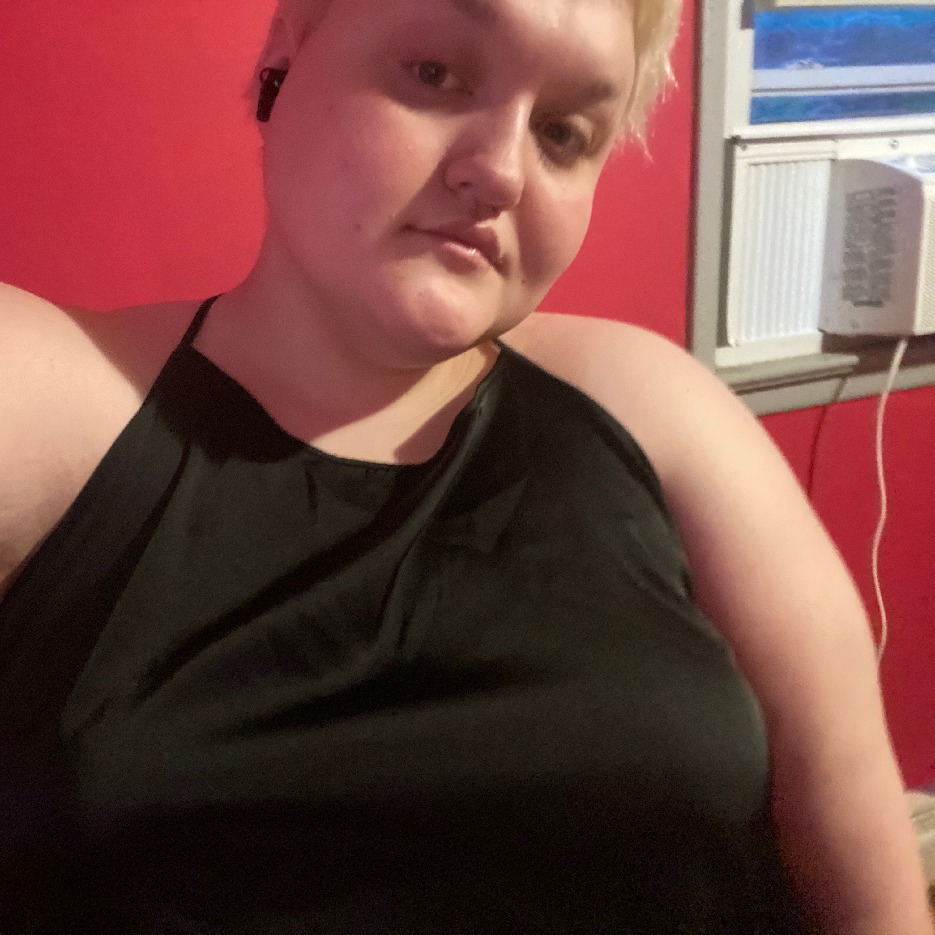 Bunngirl96 Social Manyvids