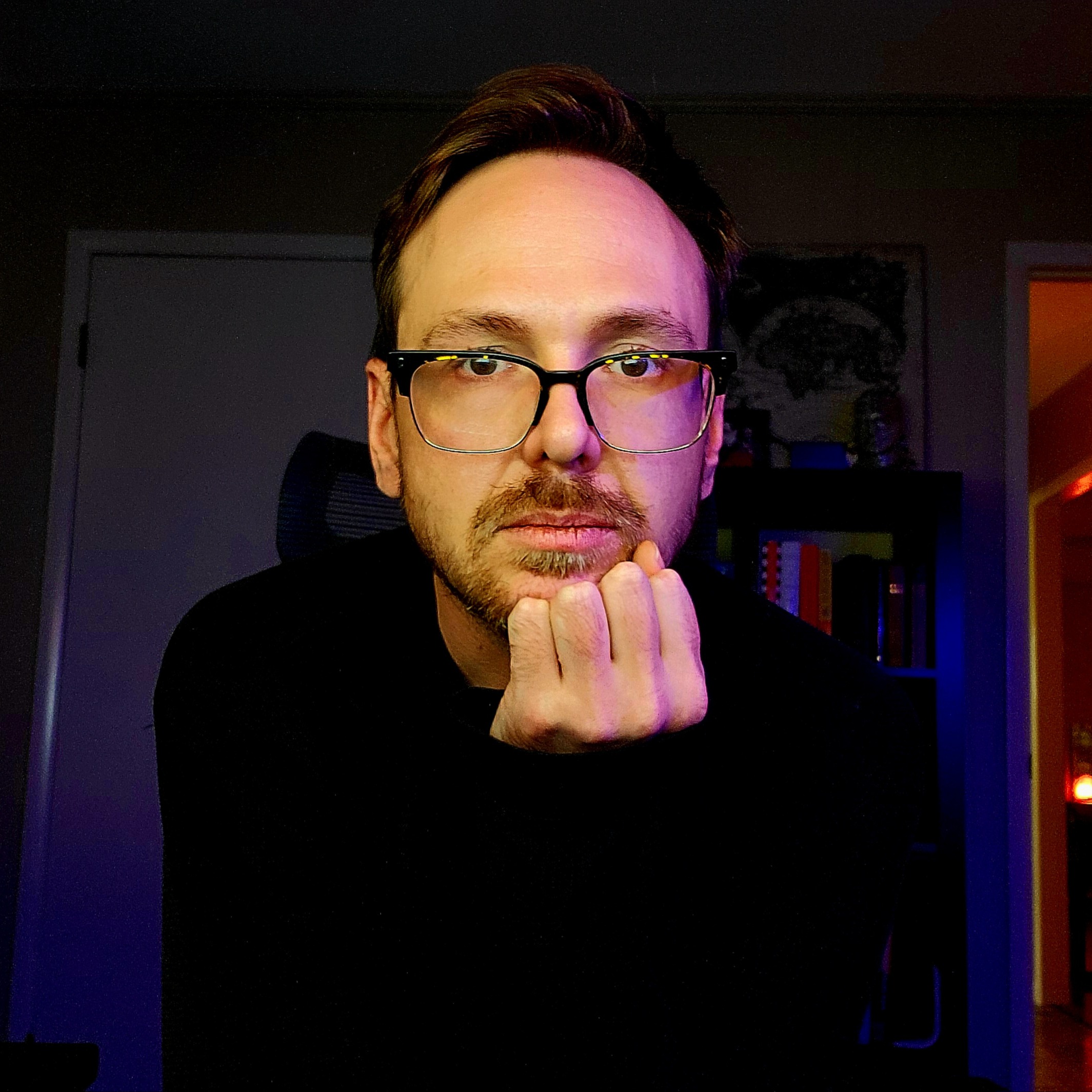 j-hallow - Social - ManyVids