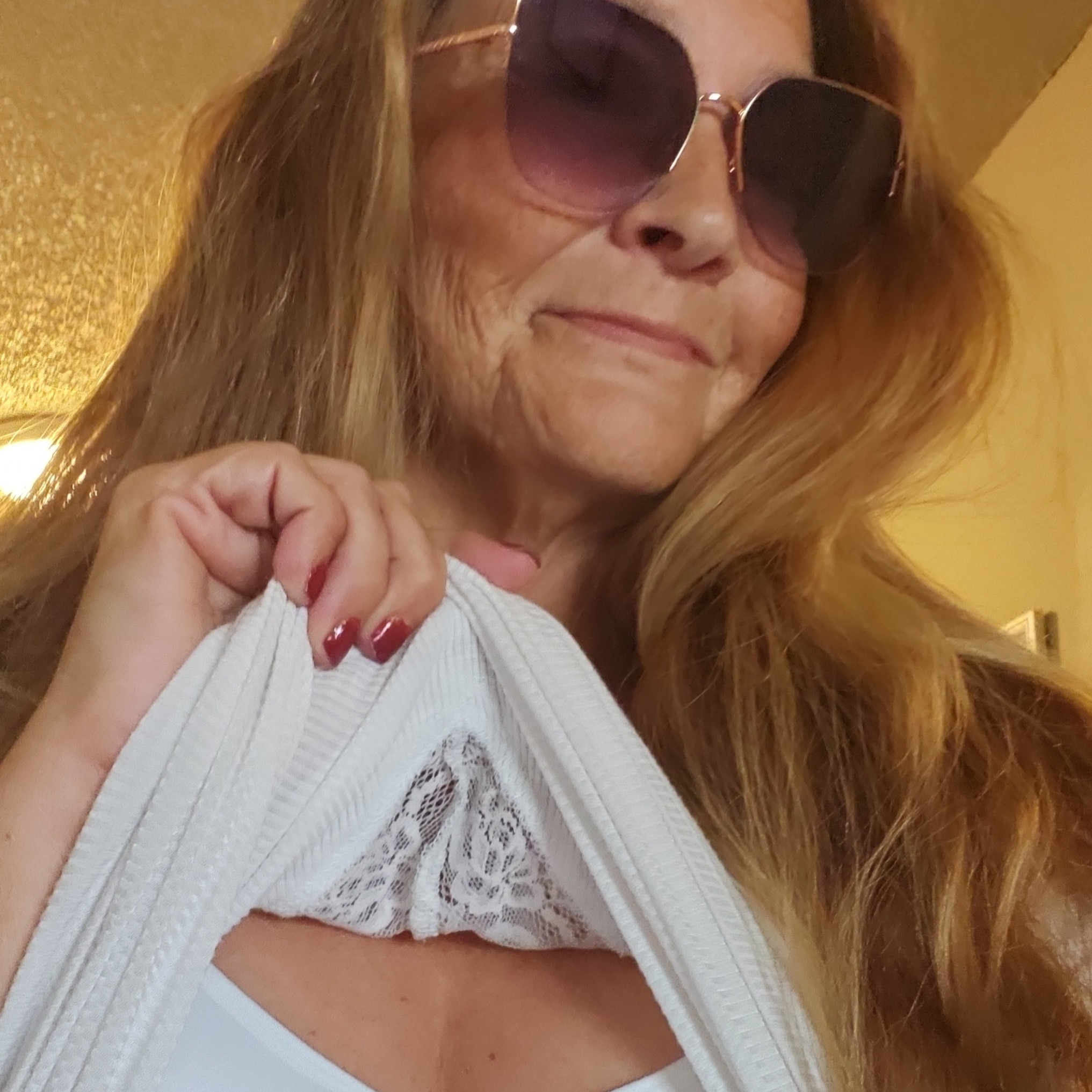 Juicyfunns Profile Vids Pics And More Manyvids Manyvids