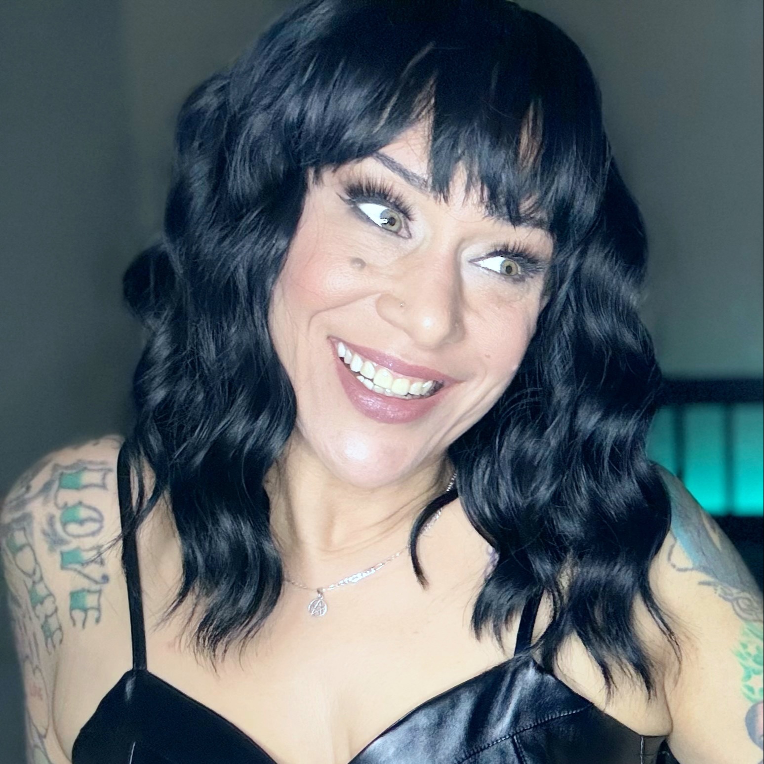 Miss Velvet Vixen Social Manyvids