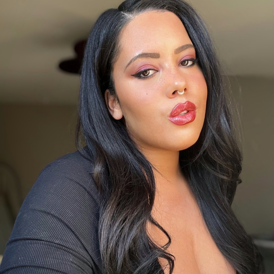 Nicoletteneptune Social Manyvids