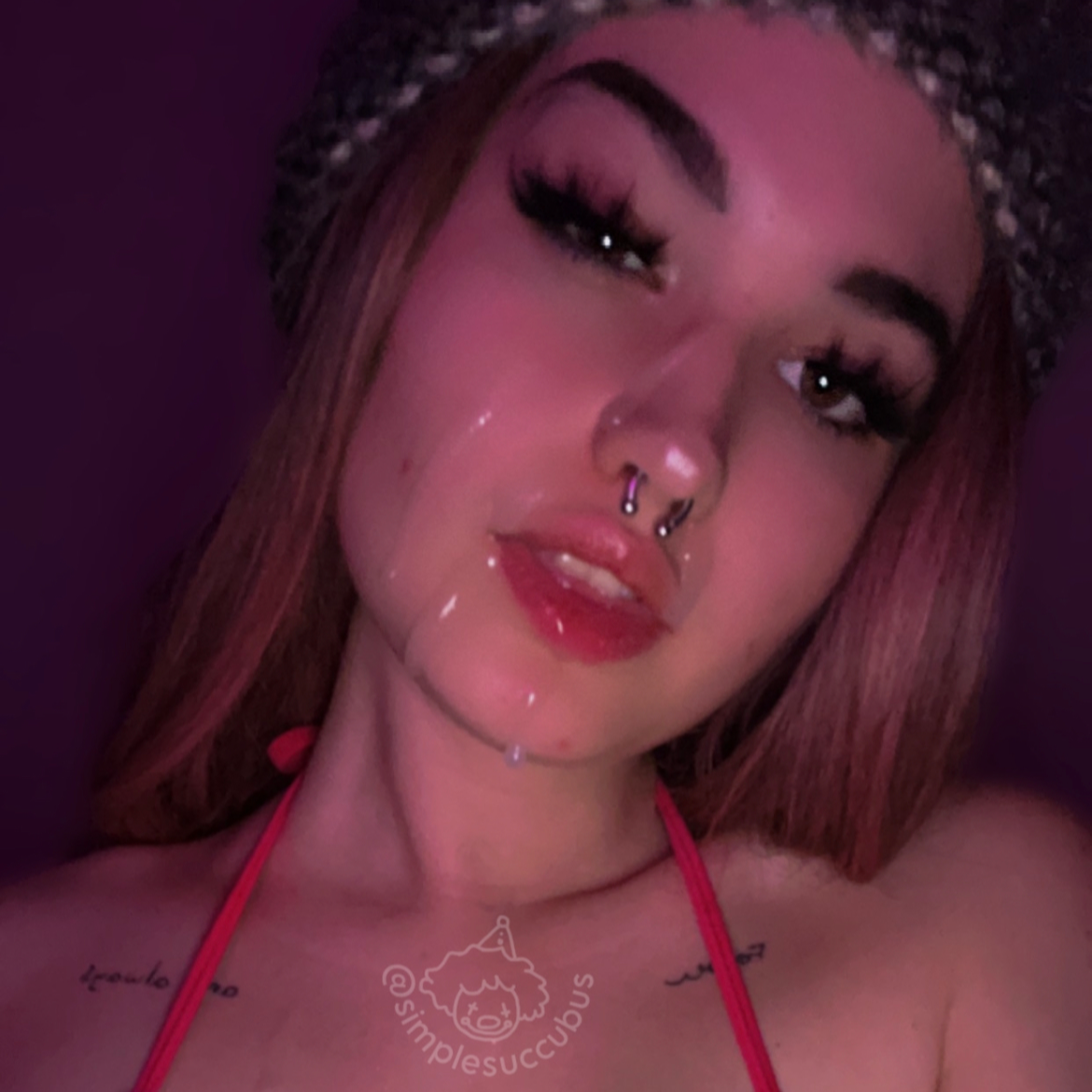 Simple Succubus Social Manyvids