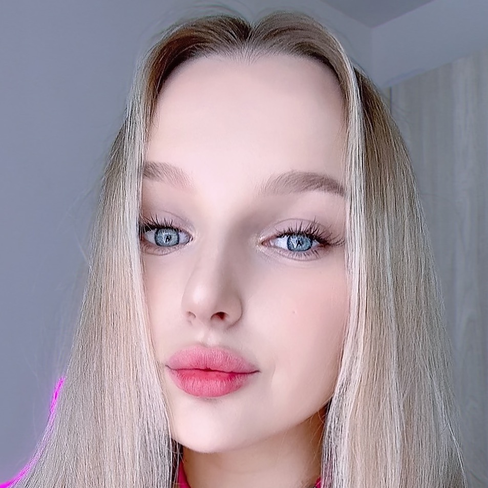 Emily Vipee Social Manyvids