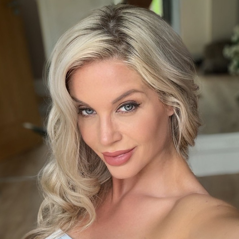Miss Sallys Profile Page 3 Porn Vids Pics And More Manyvids Manyvids