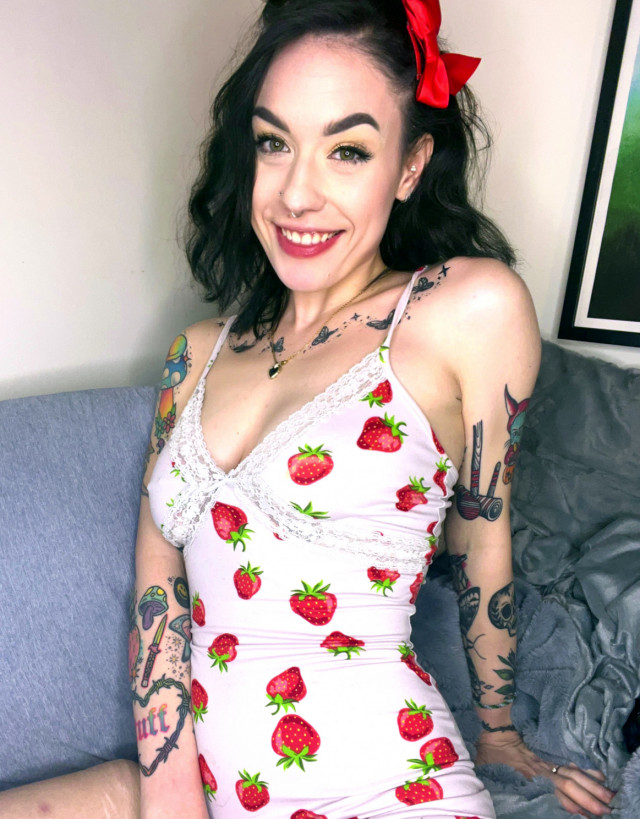 Winning Wednesday Contest Manyvids