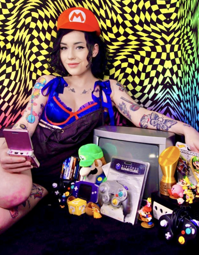 May Flowers Contest Contest Manyvids