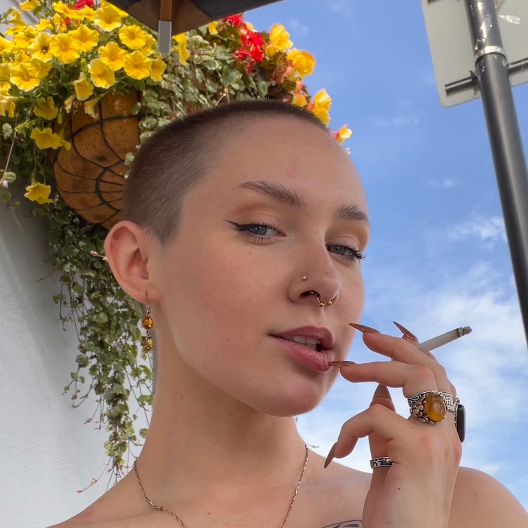 Missrivermoons Profile Porn Vids Pics And More Manyvids Manyvids