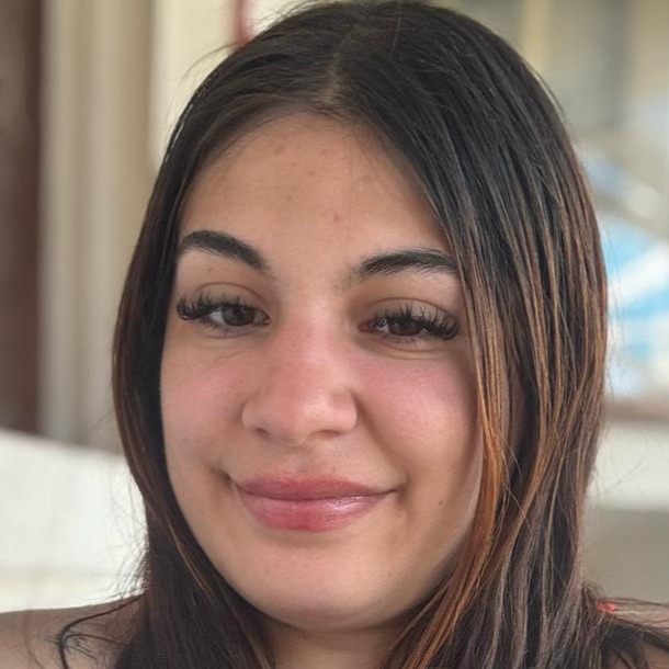 Valentinaalva Social Manyvids