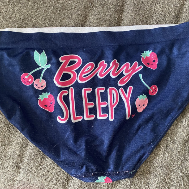 Mv Store Buy Items From Your Favorite Girls