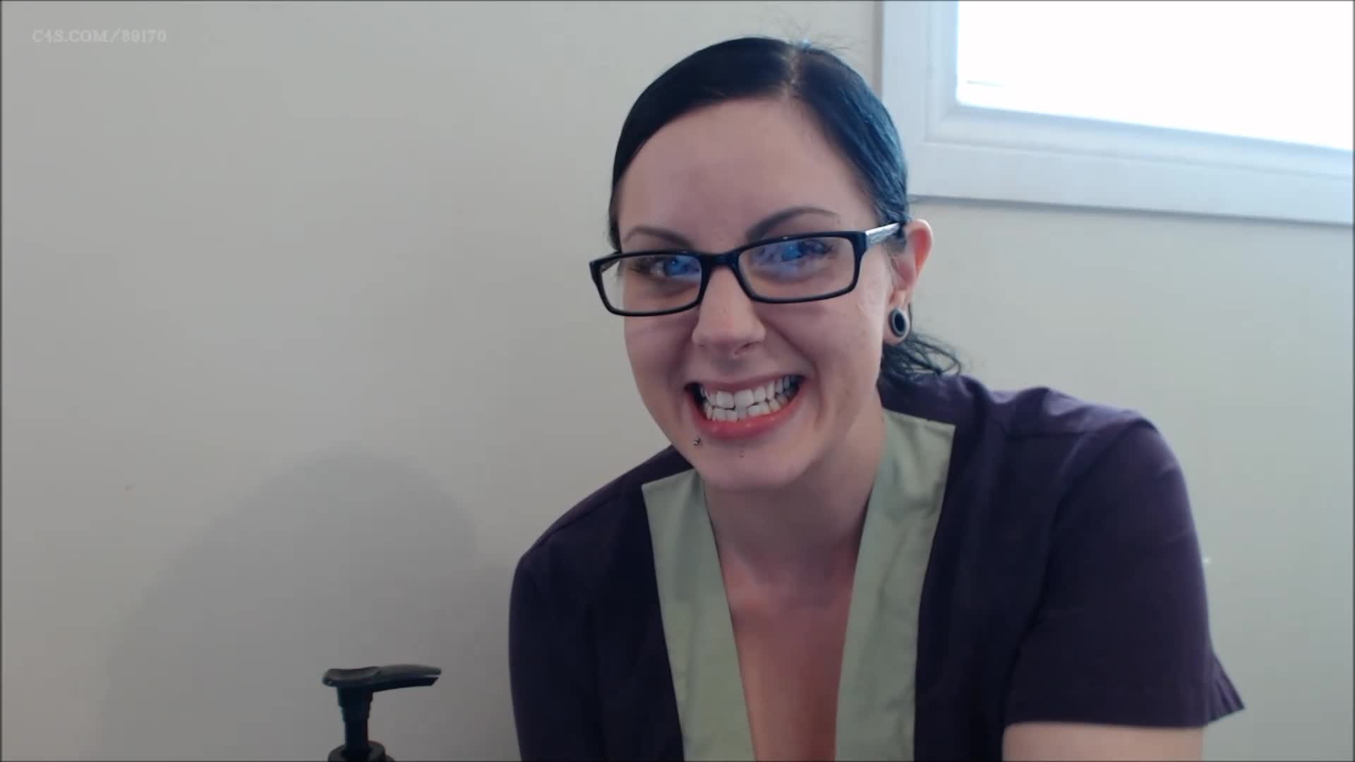 Hottest Vids From Your Favorite Content Creators Manyvids