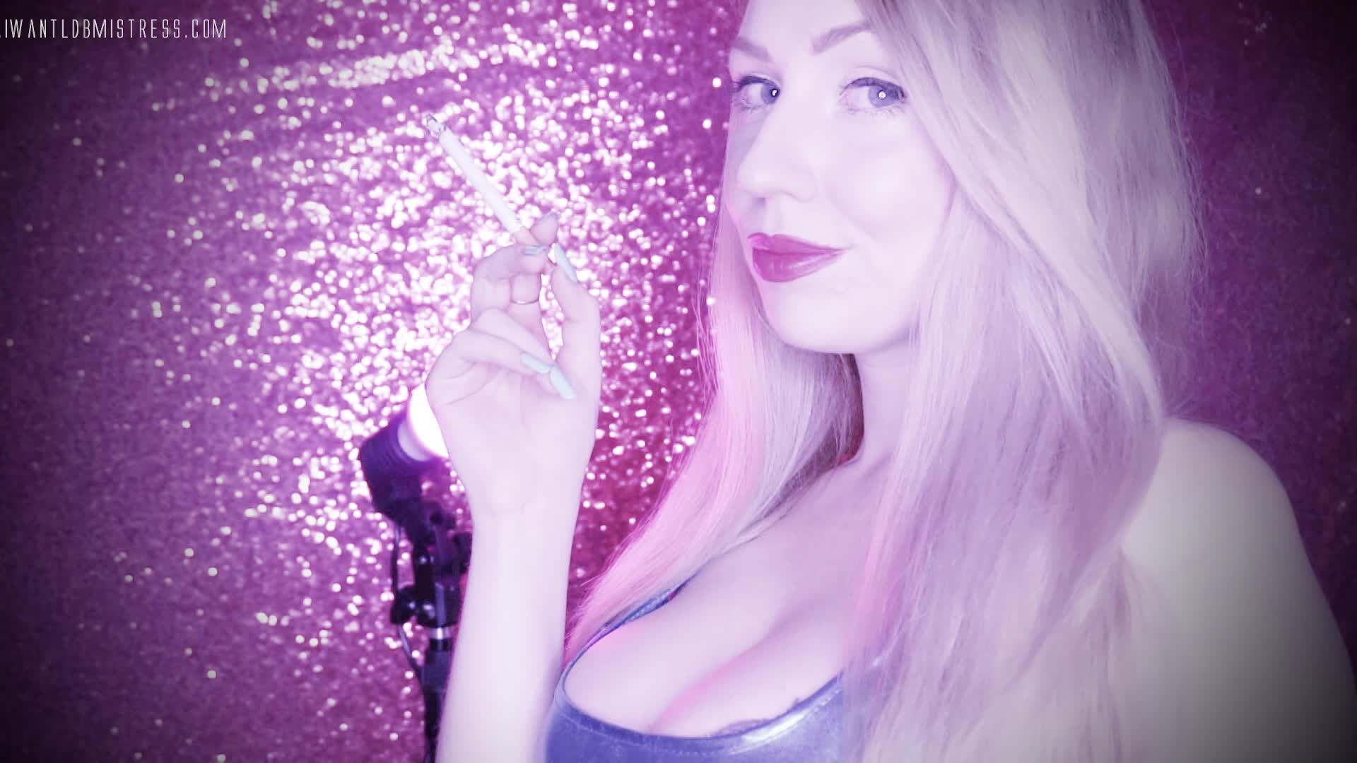 Goddess Isabel Sensual Smoking Manyvids