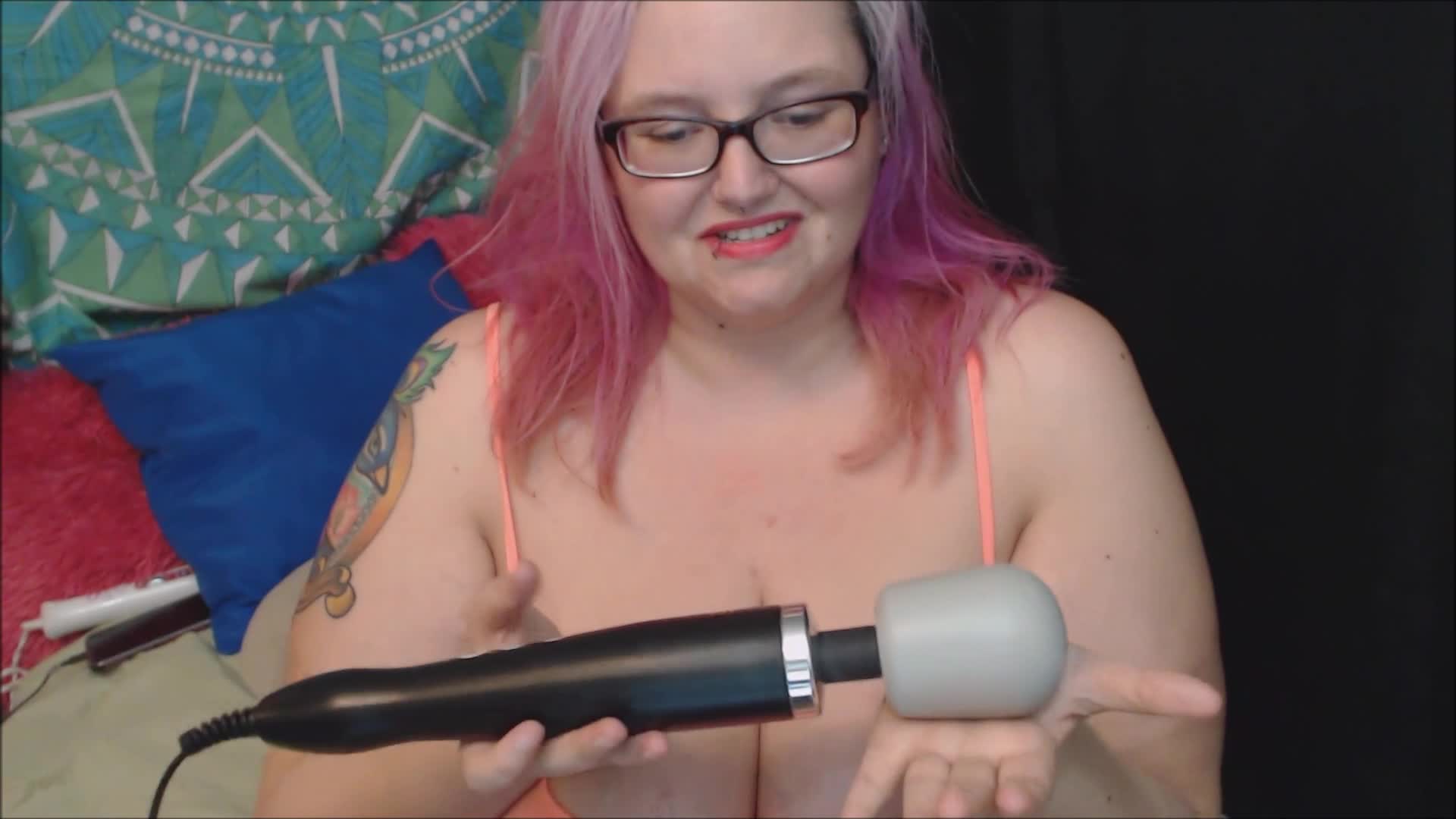 Hottest Vids From Your Favorite Content Creators Manyvids